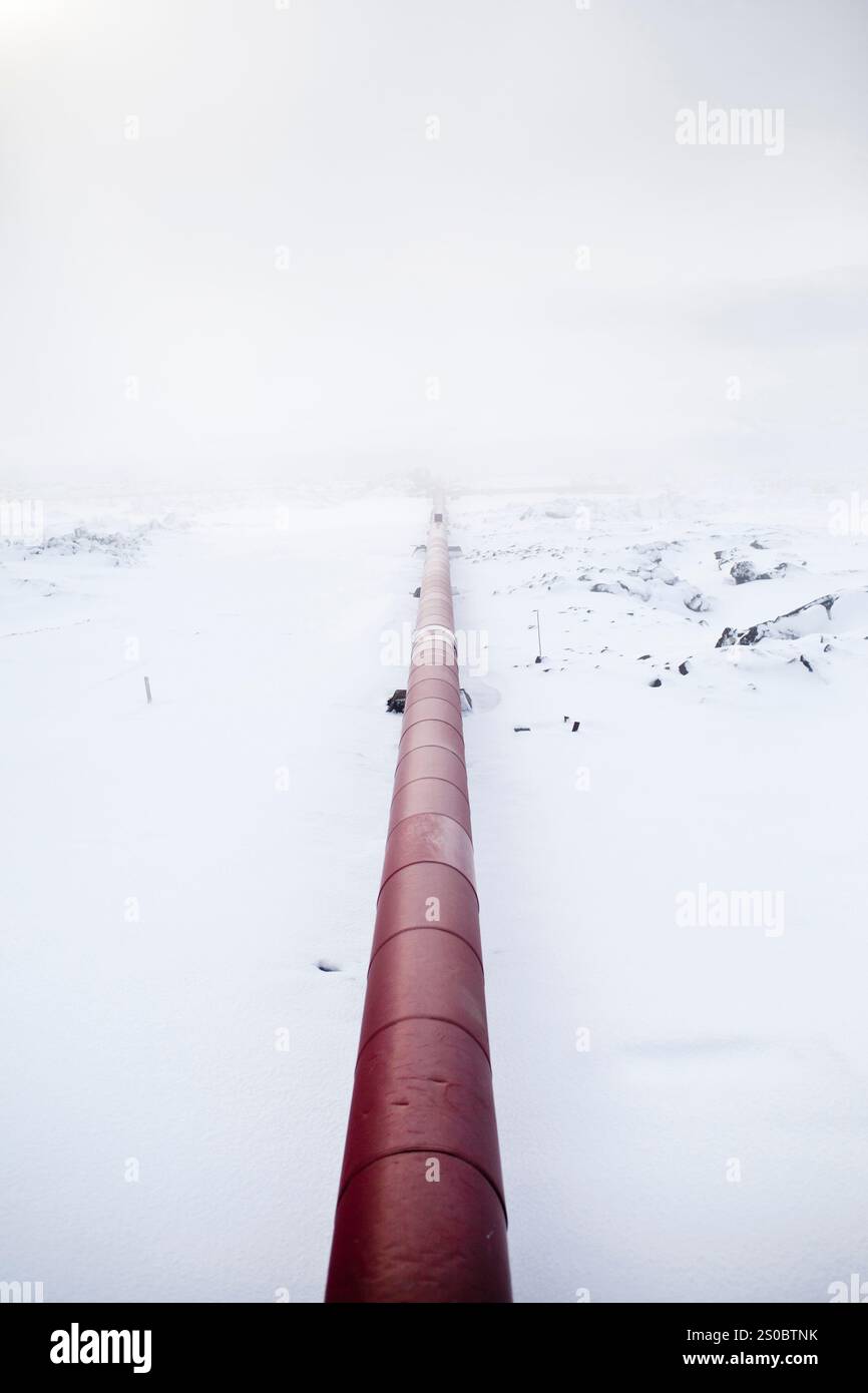 Pipe and steam/fog in winter Stock Photo - Alamy