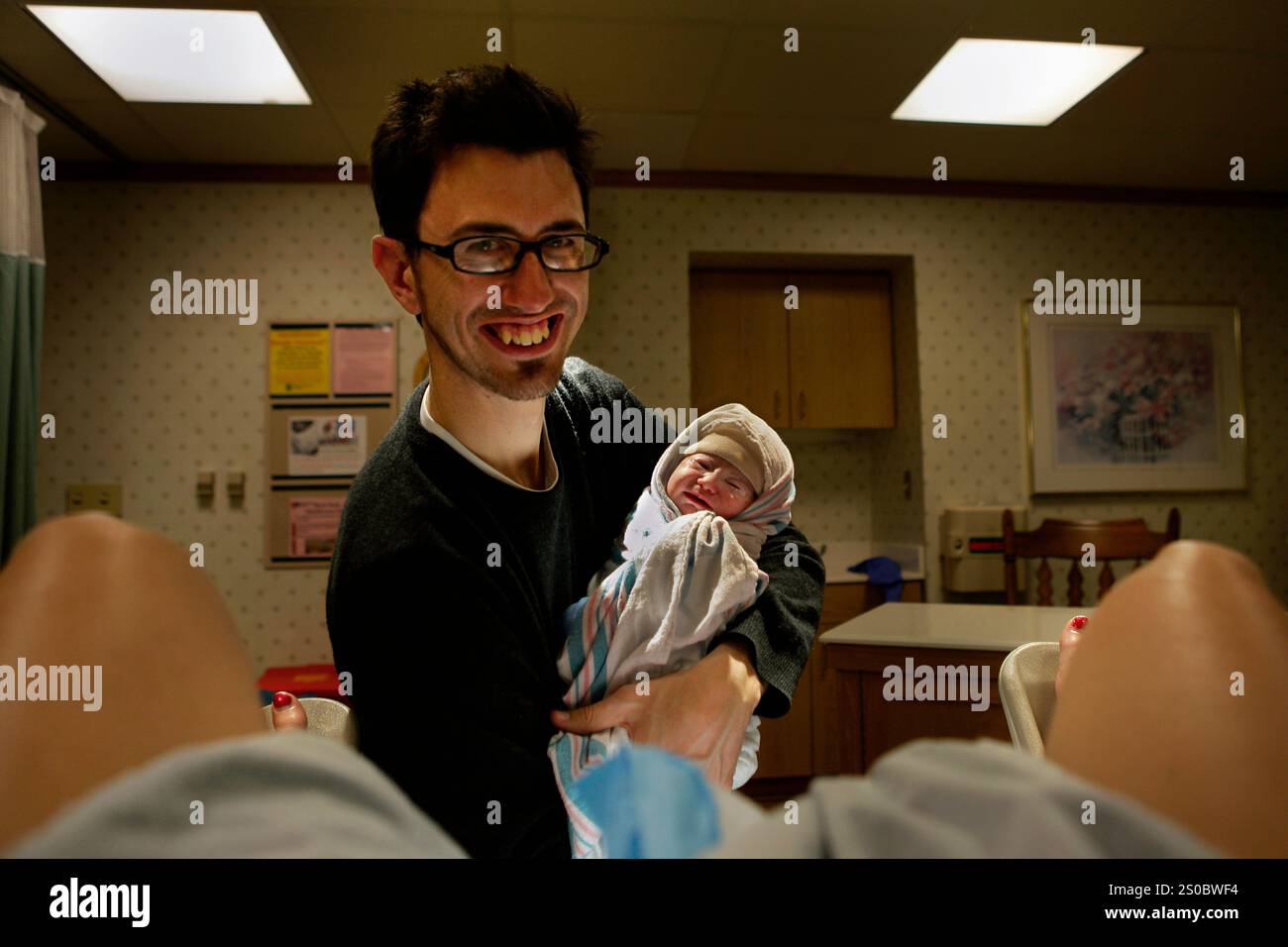 Happy just born baby hi-res stock photography and images - Alamy