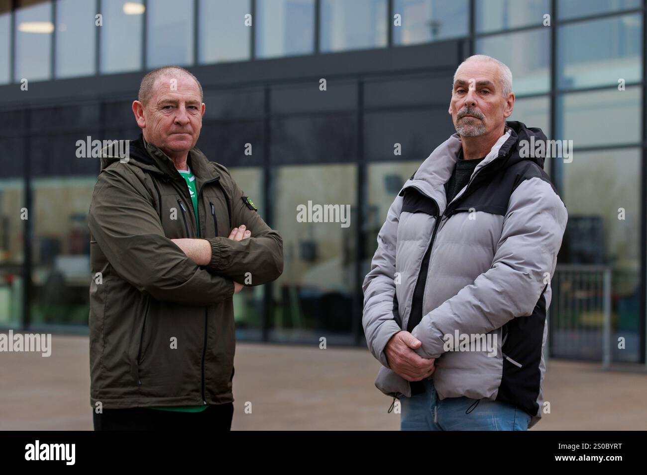 Former Republican Patrick ???Muck??? Muckian (left) and loyalist ...