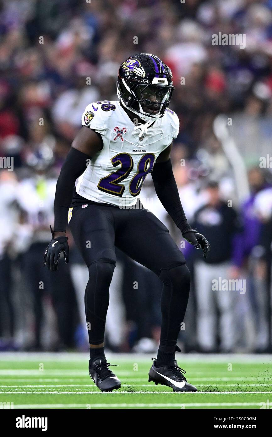 Baltimore Ravens safety Beau Brade (24) defends in coverage against the ...