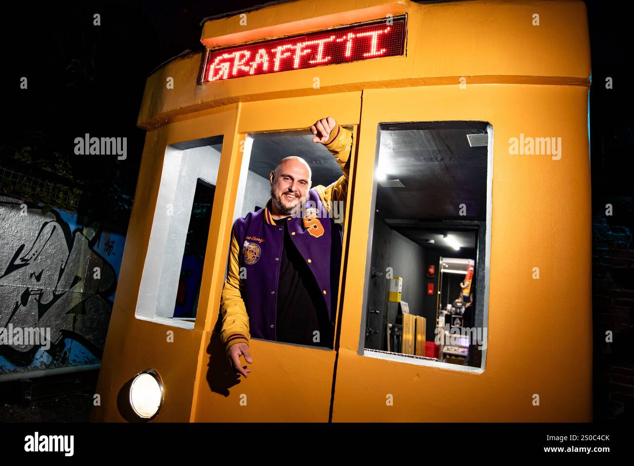 Gründer Sami Ben Mansour vor dem Wild Style Shop in Berlin am 30 ...