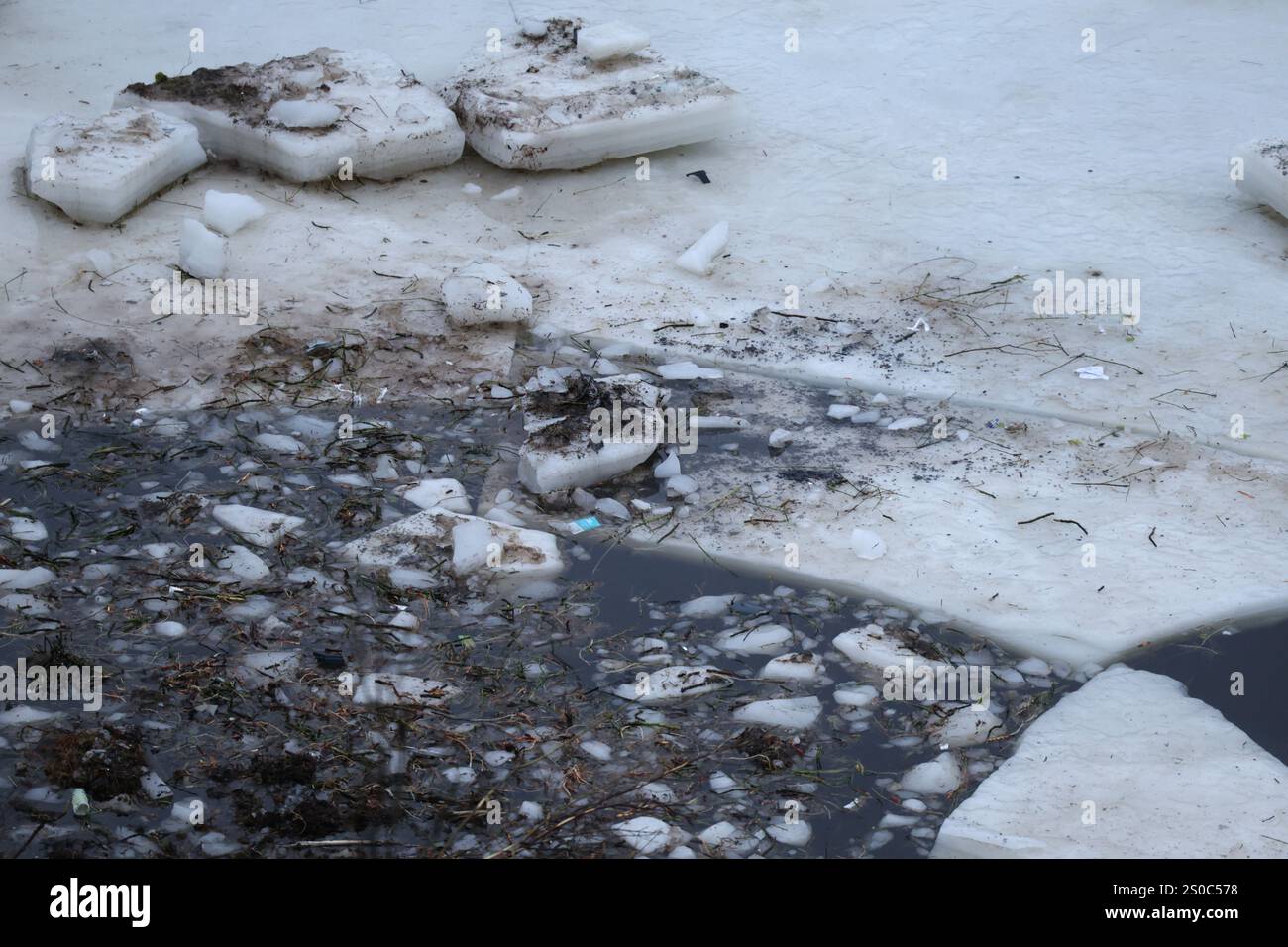 Hadsel 20241227. Three people died and eleven had to be taken to the ...