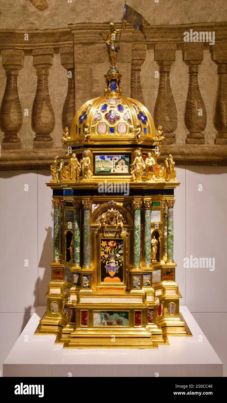 1619 Cast chased and gilded bronze Tabernacle Renaissance temple by ...