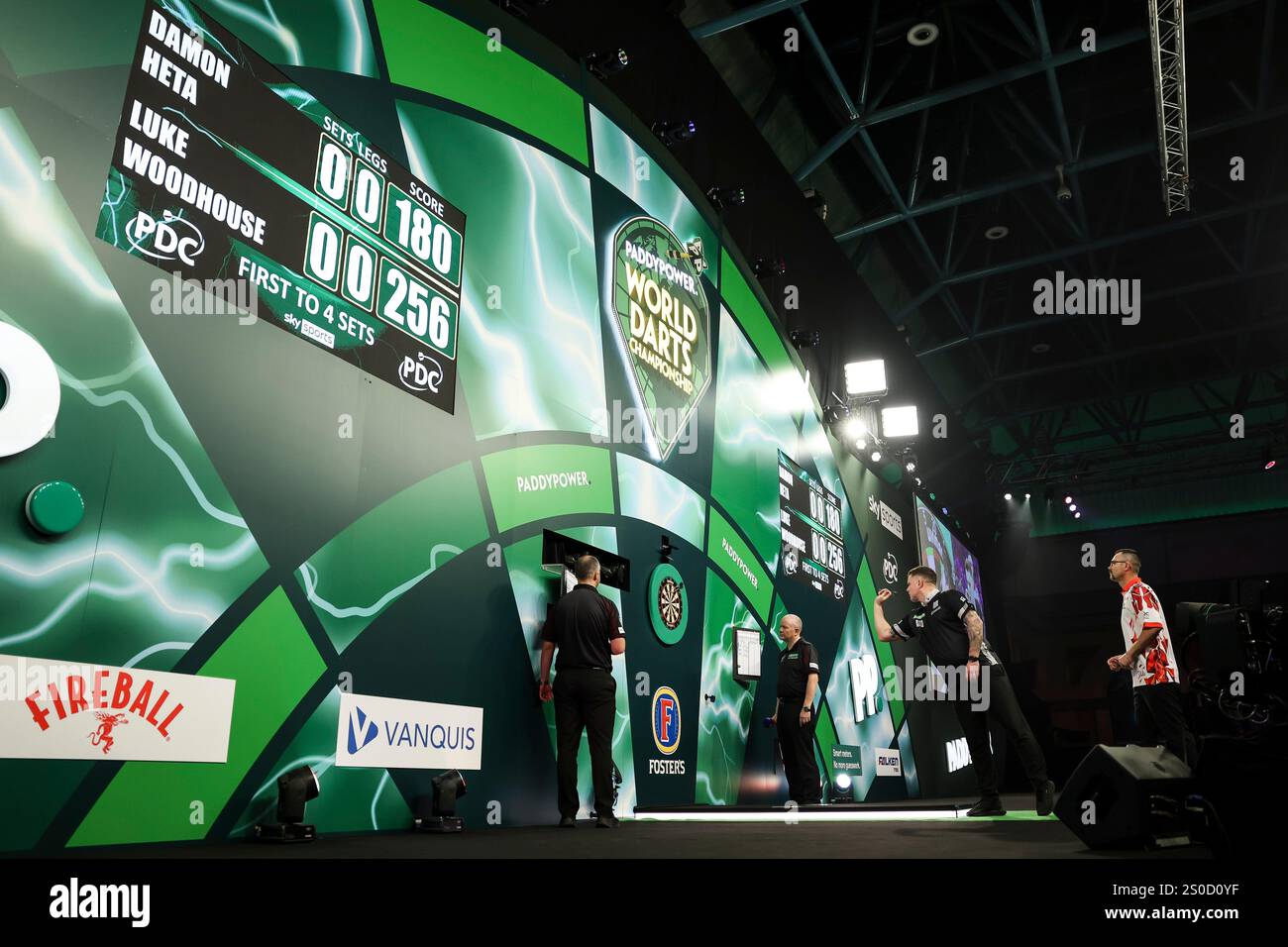 Alexandra Palace, London, UK. 27th Dec, 2024. 2024/25 PDC Paddy Power ...