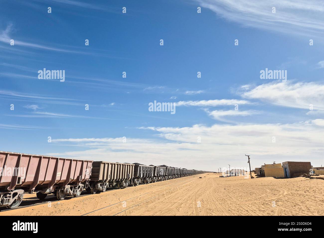 Mauritania, the longest train in the world transporting iron dust from ...