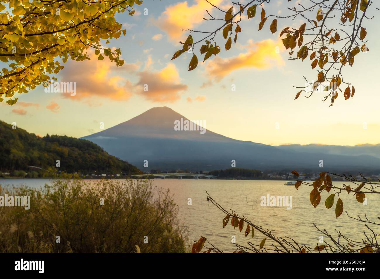 One of the best sunset spots on Lake Kawaguchiko, with a clear view of ...