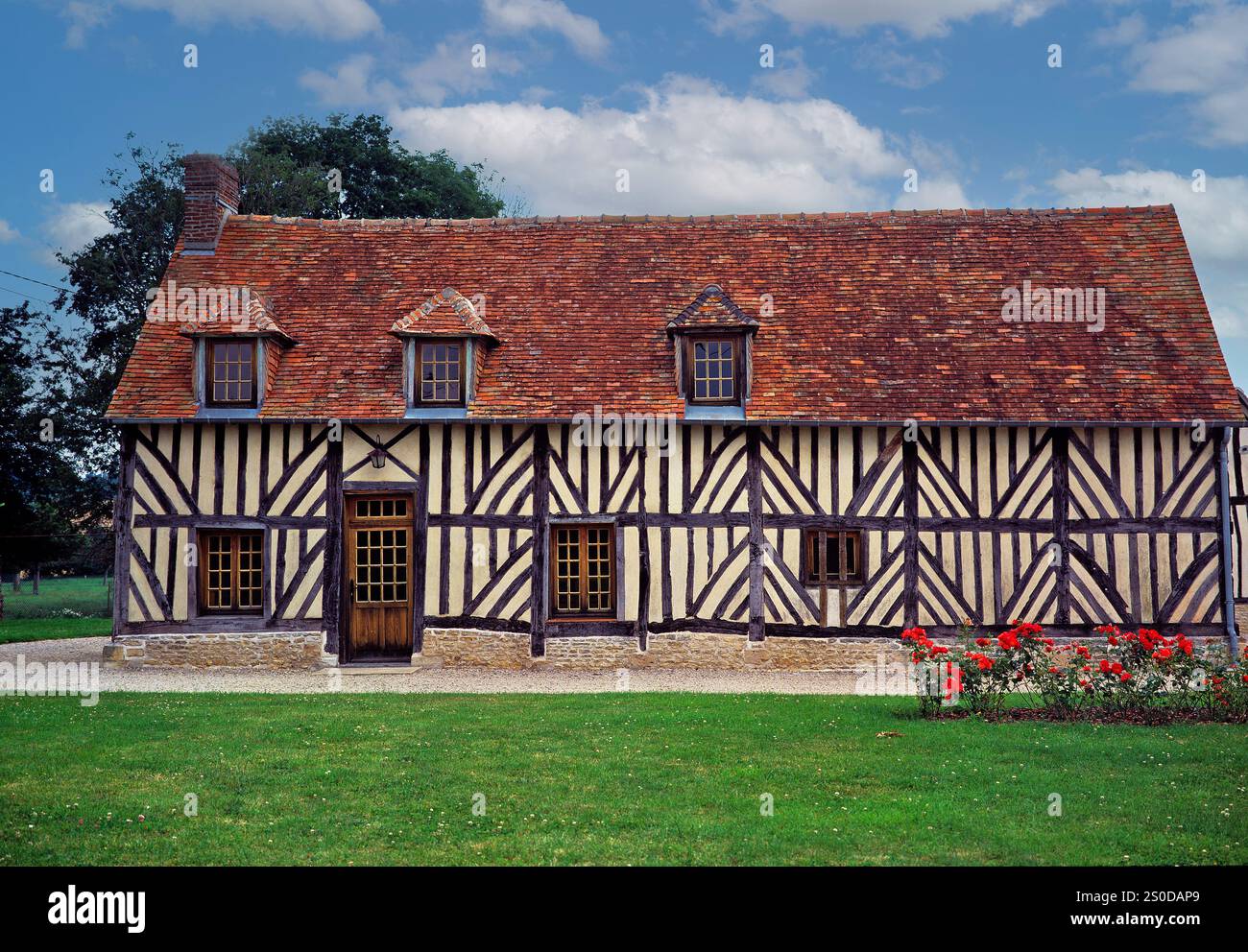 Traditional Normandy Farmhouse in the countryside near Honfleur Stock ...