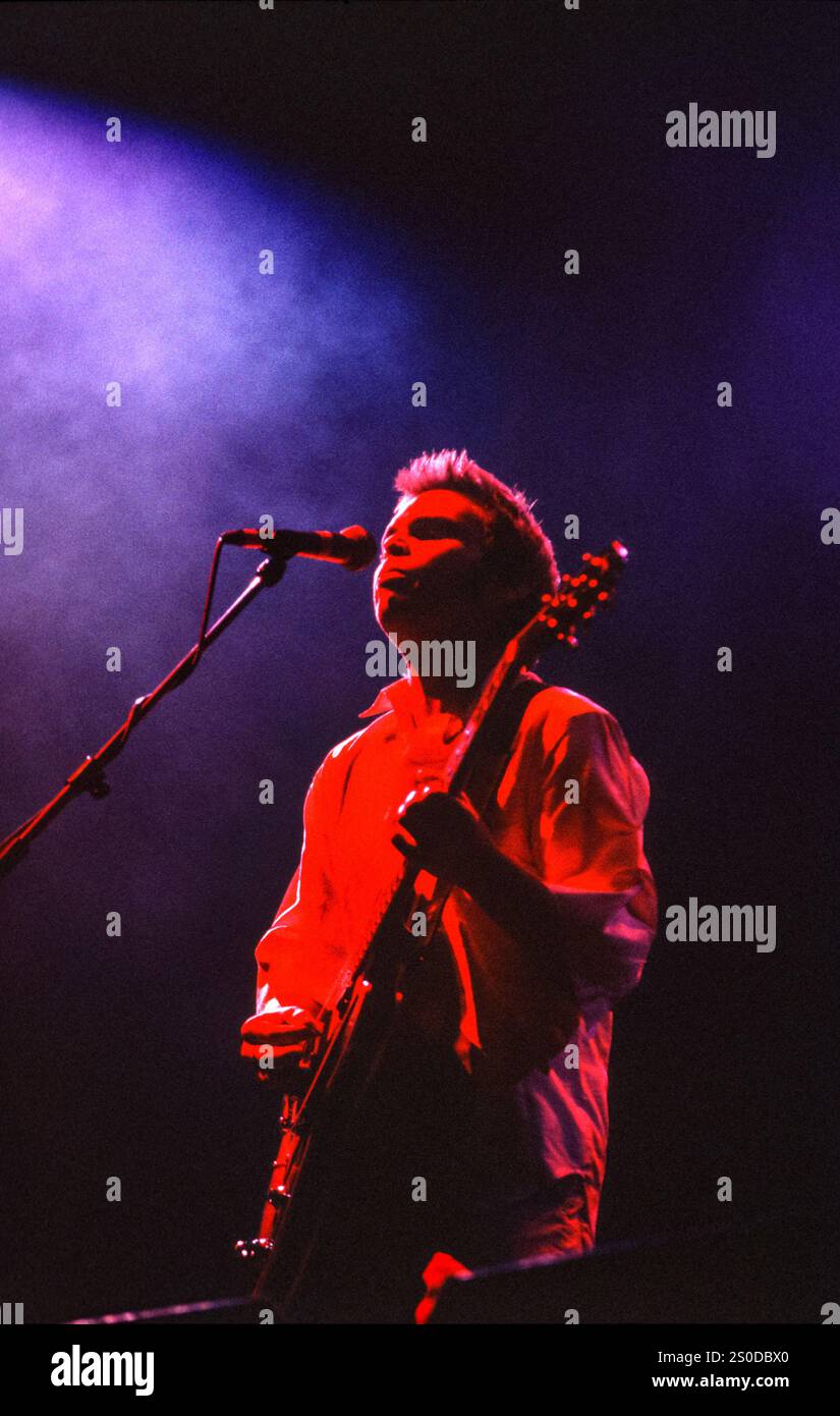 Supergrass 2000 hi-res stock photography and images - Alamy