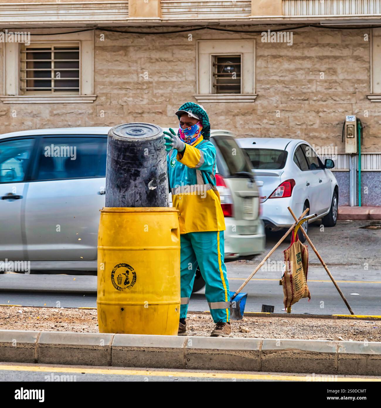 Street Cleaner in Riyadh - sequence Stock Photo - Alamy
