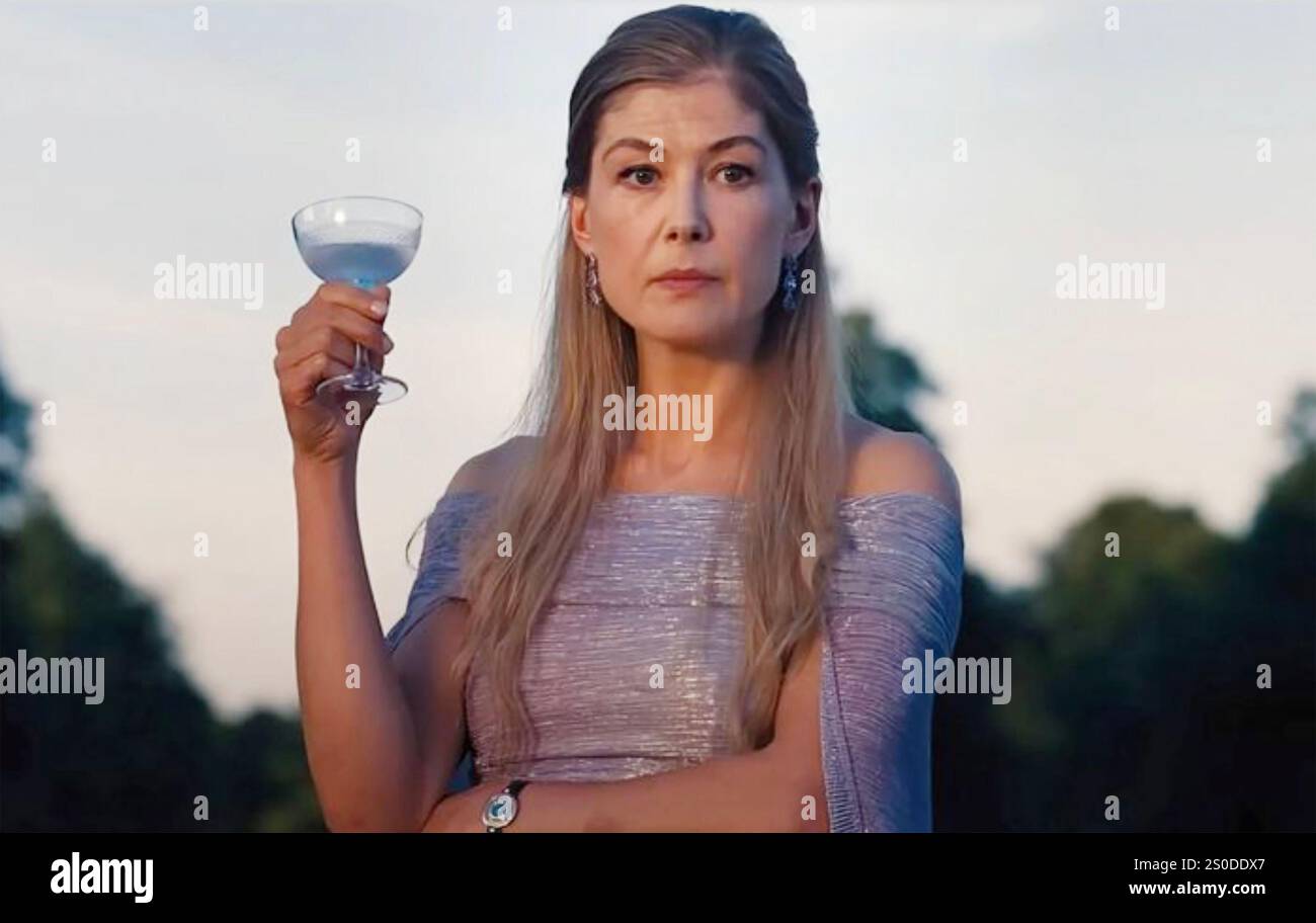 Rosamund pike 2023 hi-res stock photography and images - Alamy