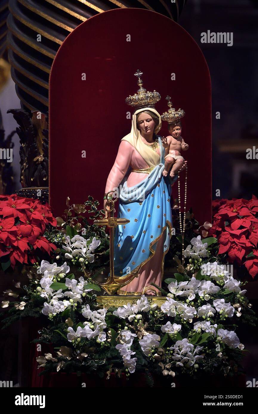 Madonna della speranza hi-res stock photography and images - Alamy