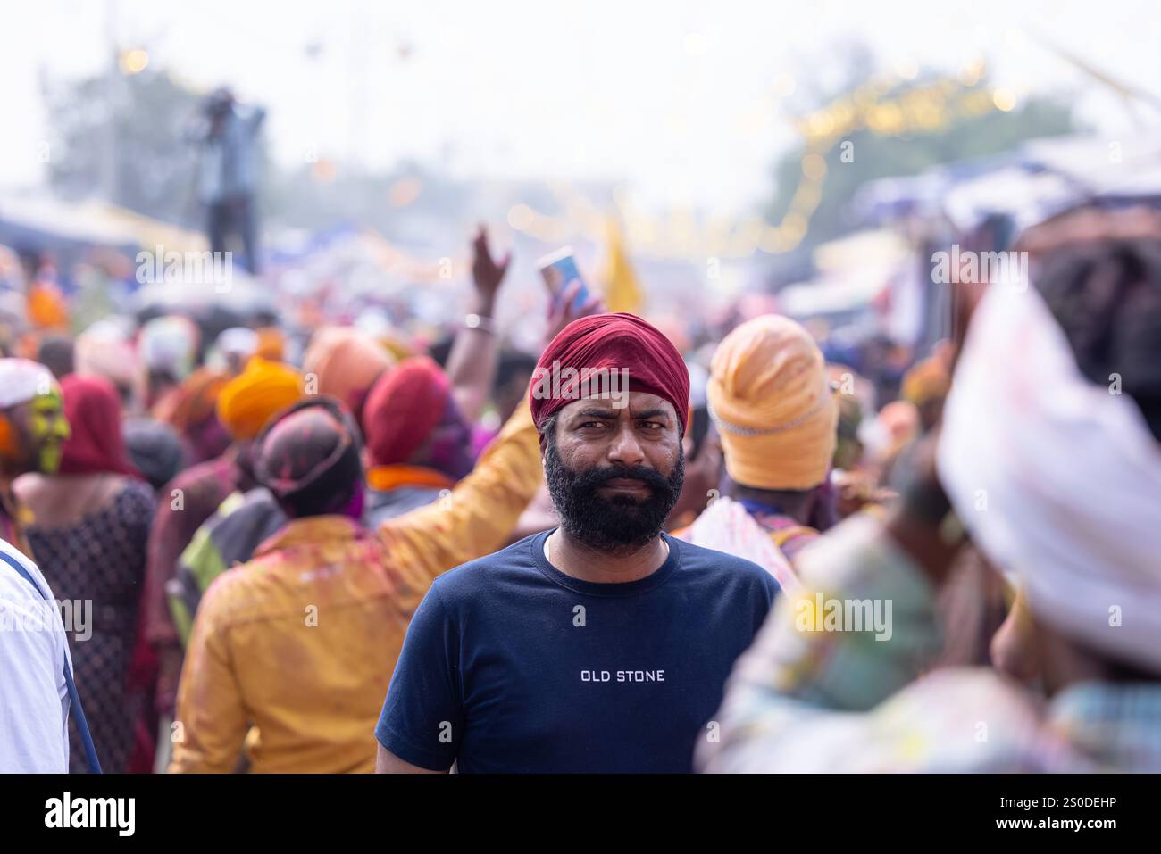 Group of sikh people (Nihang Sardar) during the celebration of Hola ...