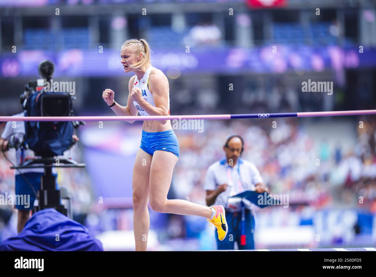 Michaela Hrubá participating in the high jump at the Paris 2024 Olympic Games Stock Photo - Alamy