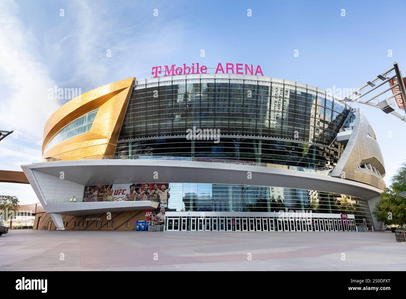 Tmobile arena building las vegas hi-res stock photography and images ...