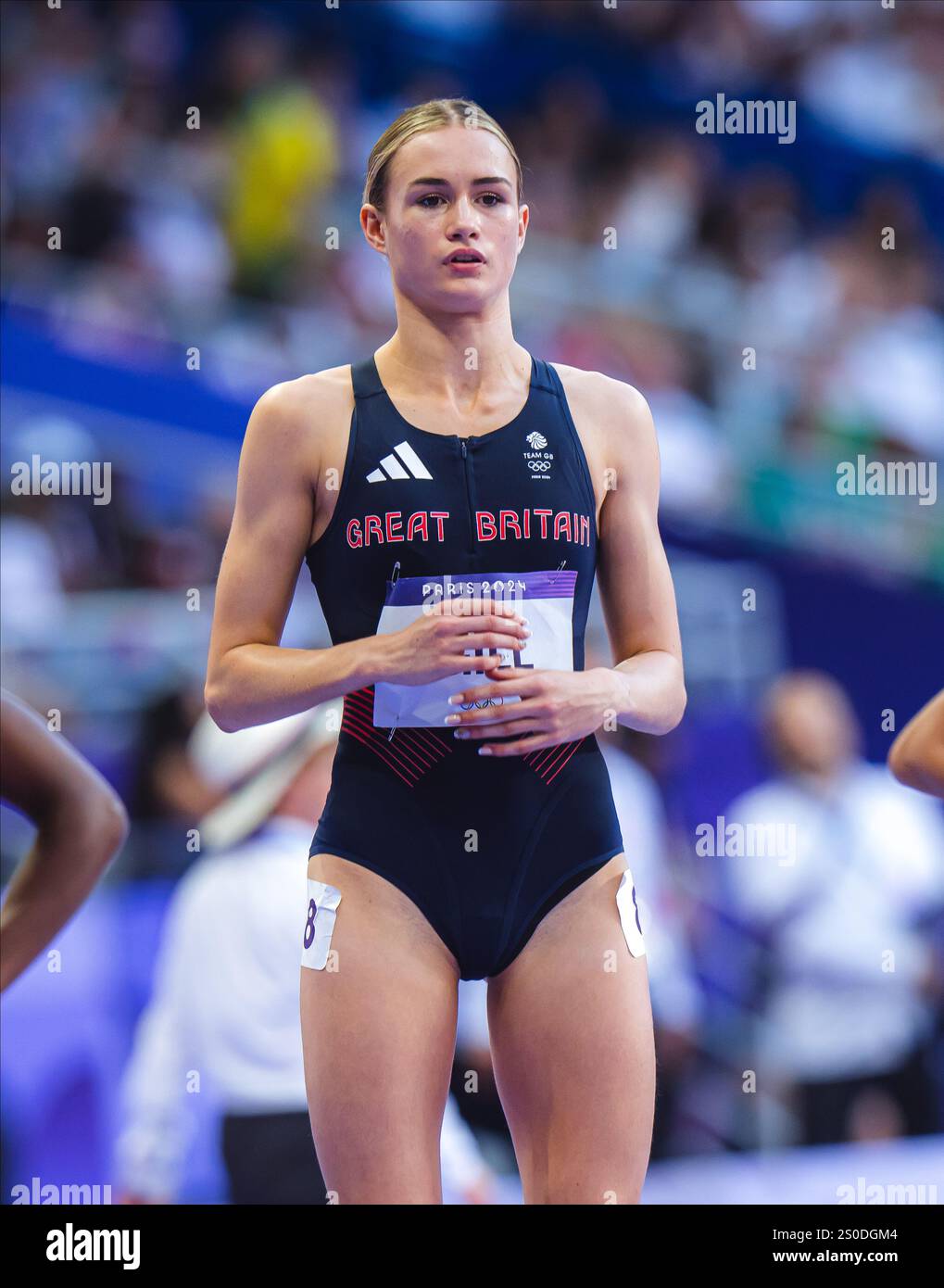 Phoebe Gill participating in the 800 meters at the Paris 2024 Olympic ...