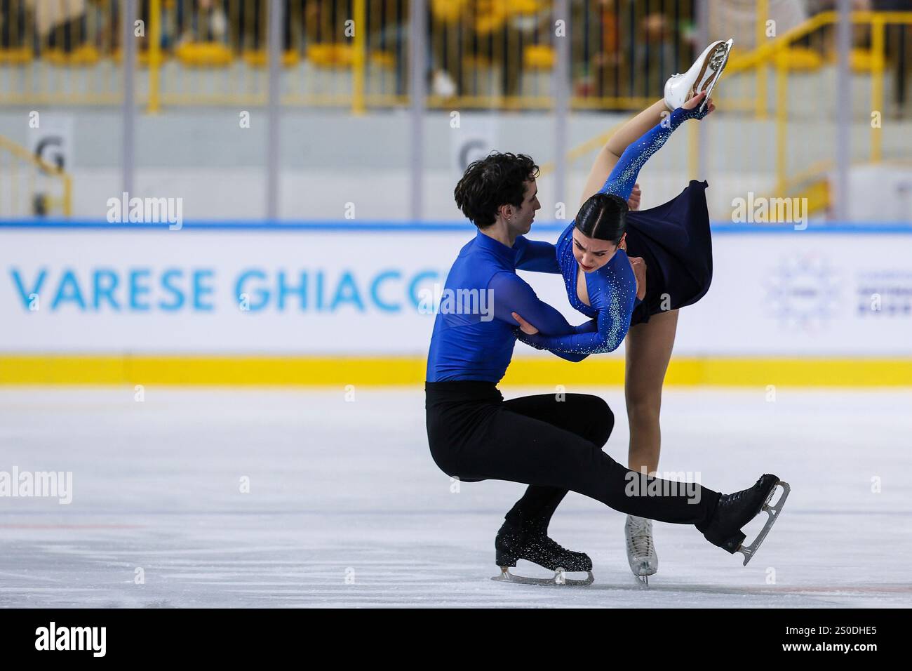 Varese, Italien. 21st Dec, 2024. Leia Francesca Dozzi and Pietro ...