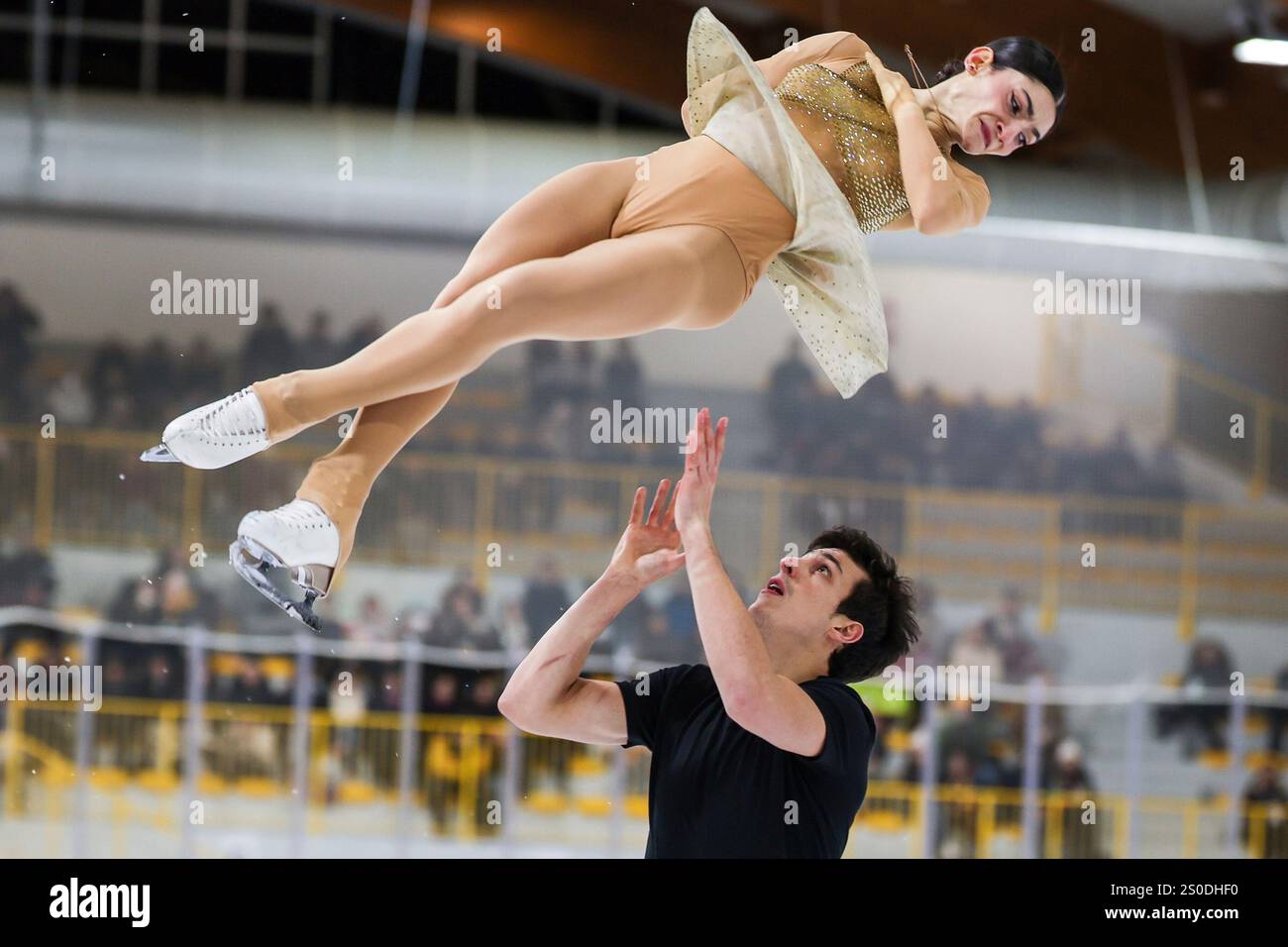 Varese, Italien. 21st Dec, 2024. Irma Angela Sofia Cardara and Riccardo Maria Maglio of Italy ...