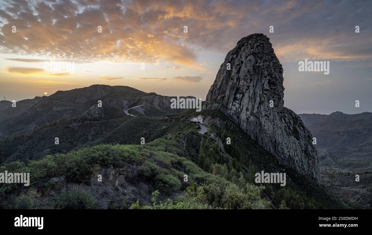 Roque de Agando rock tower at sunrise, Monumento Natural de los Roques ...