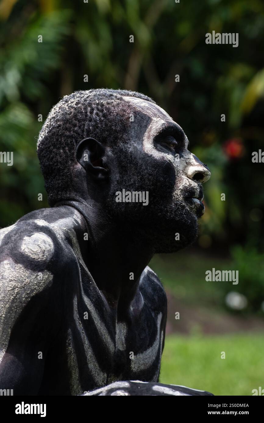 The Skeleton Men from the Omo Bugamo tribe of Papua New Guinea paint ...