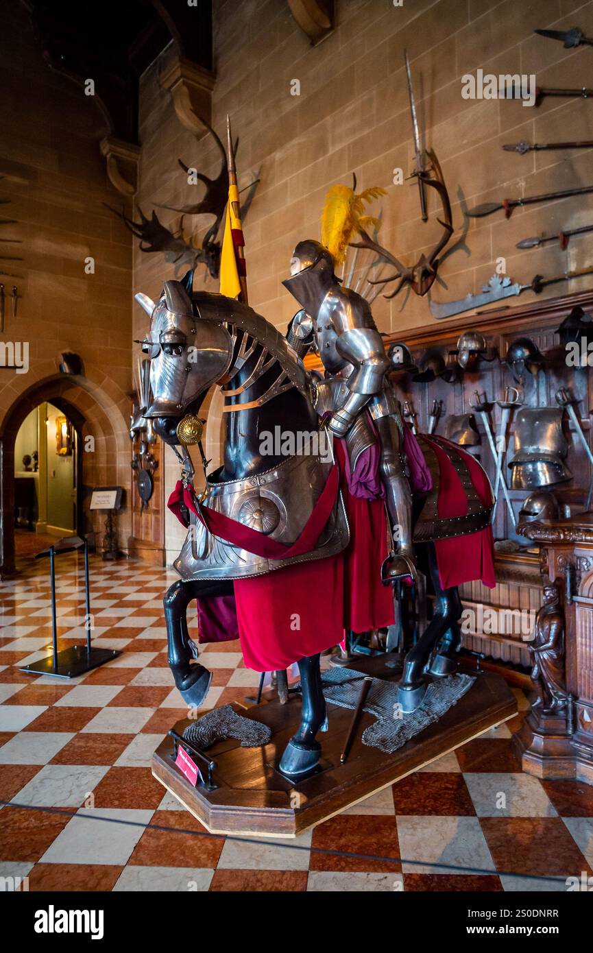 Armour and knights in armour in The Great Hall, the interior of Warwick ...