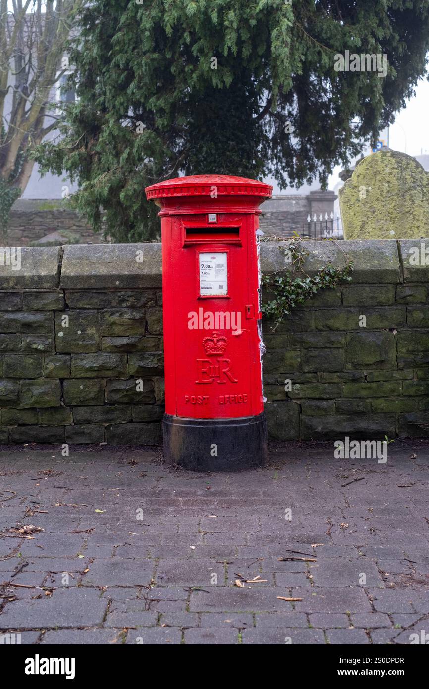 Red Royal Mail Letter Box. Bristol Stock Photo - Alamy