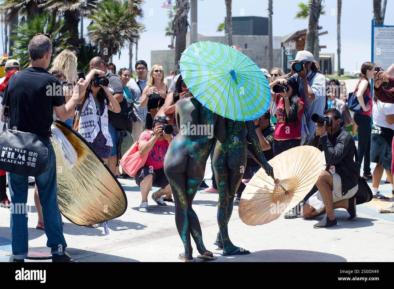 Captivating bodypaint art by Trina Merry transforms models into living ...