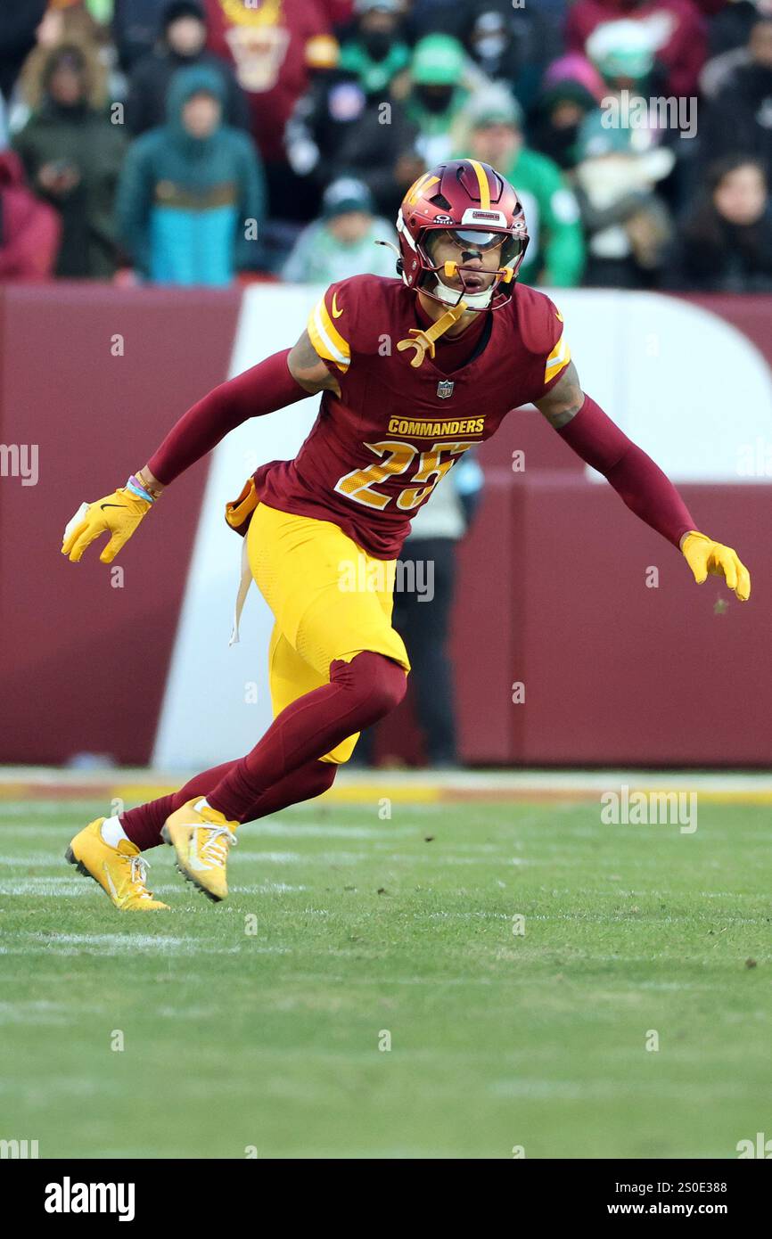 Washington Commanders cornerback Benjamin St-Juste (25) drops back into ...