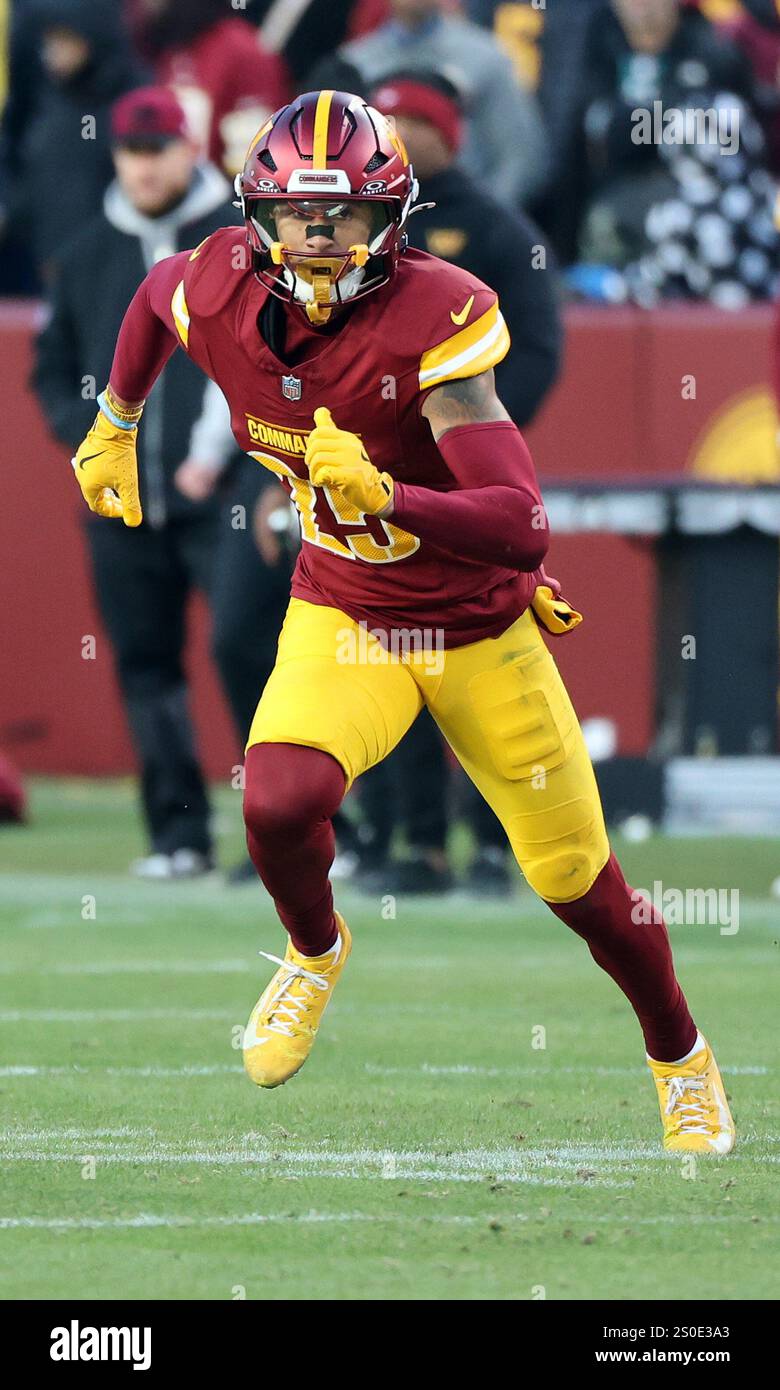Washington Commanders cornerback Benjamin St-Juste (25) rushes during ...