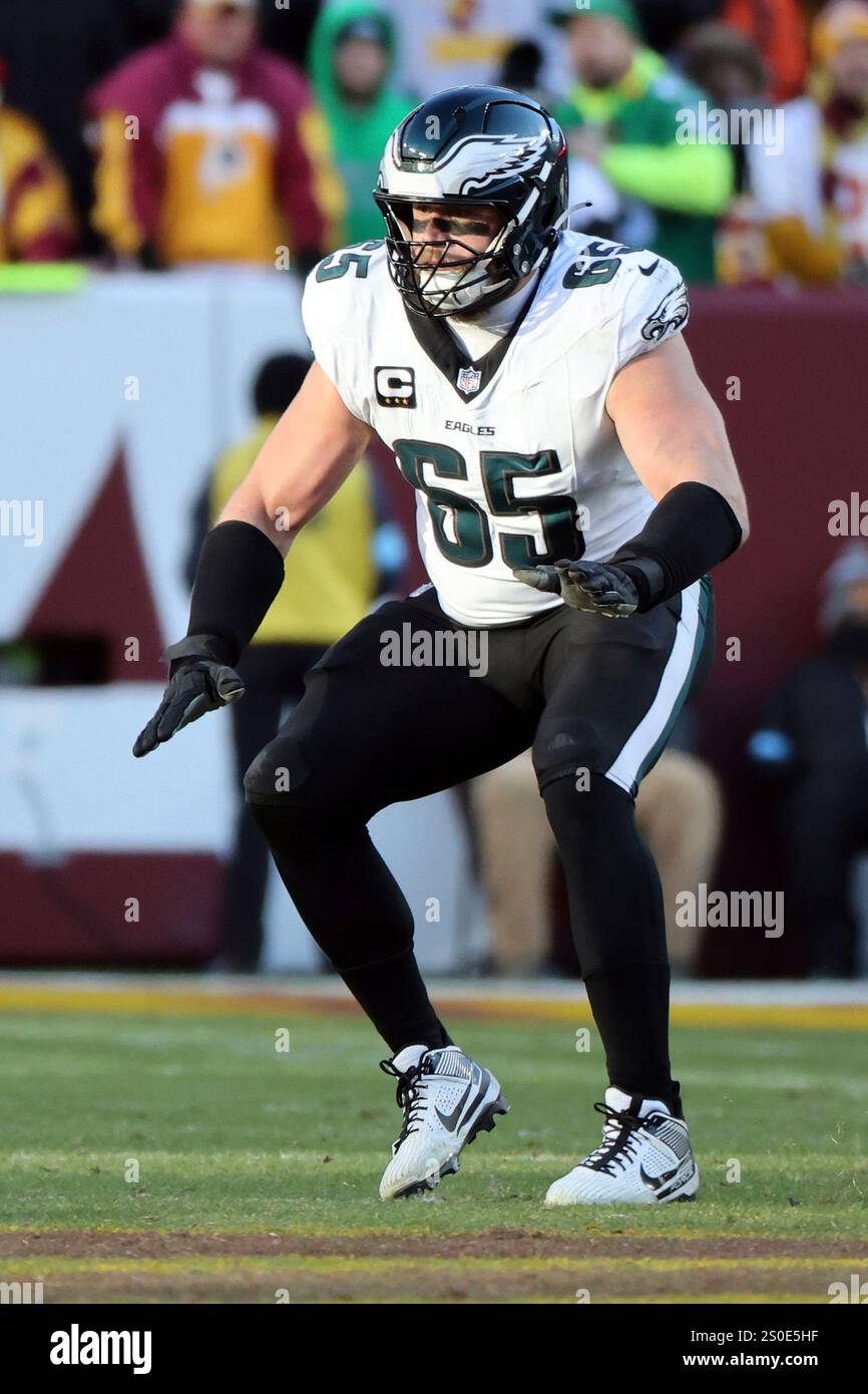 Philadelphia Eagles offensive tackle Lane Johnson (65) blocks during an ...