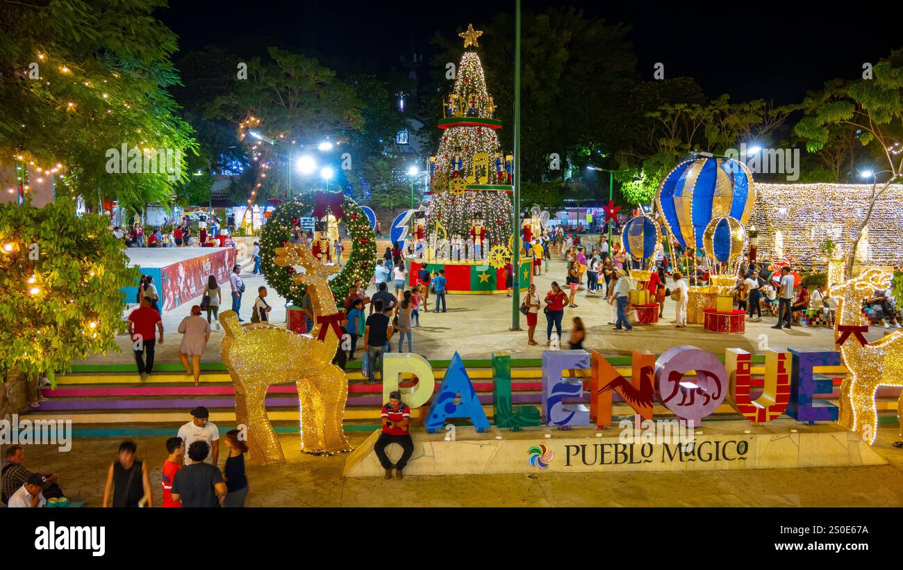 Palenque, Chiapas, Mexico, Cityscape of Parque Central Palenque with ...