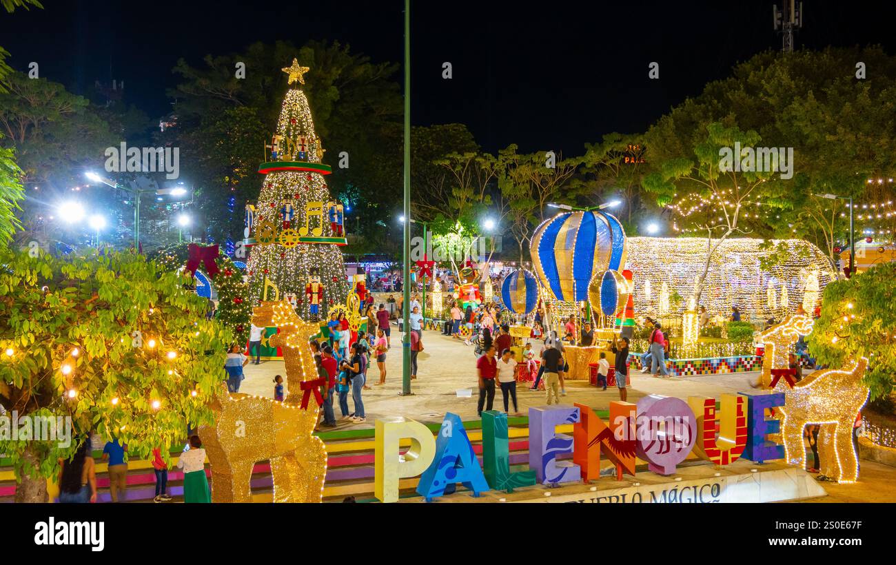 Palenque, Chiapas, Mexico, Cityscape of Parque Central Palenque with ...