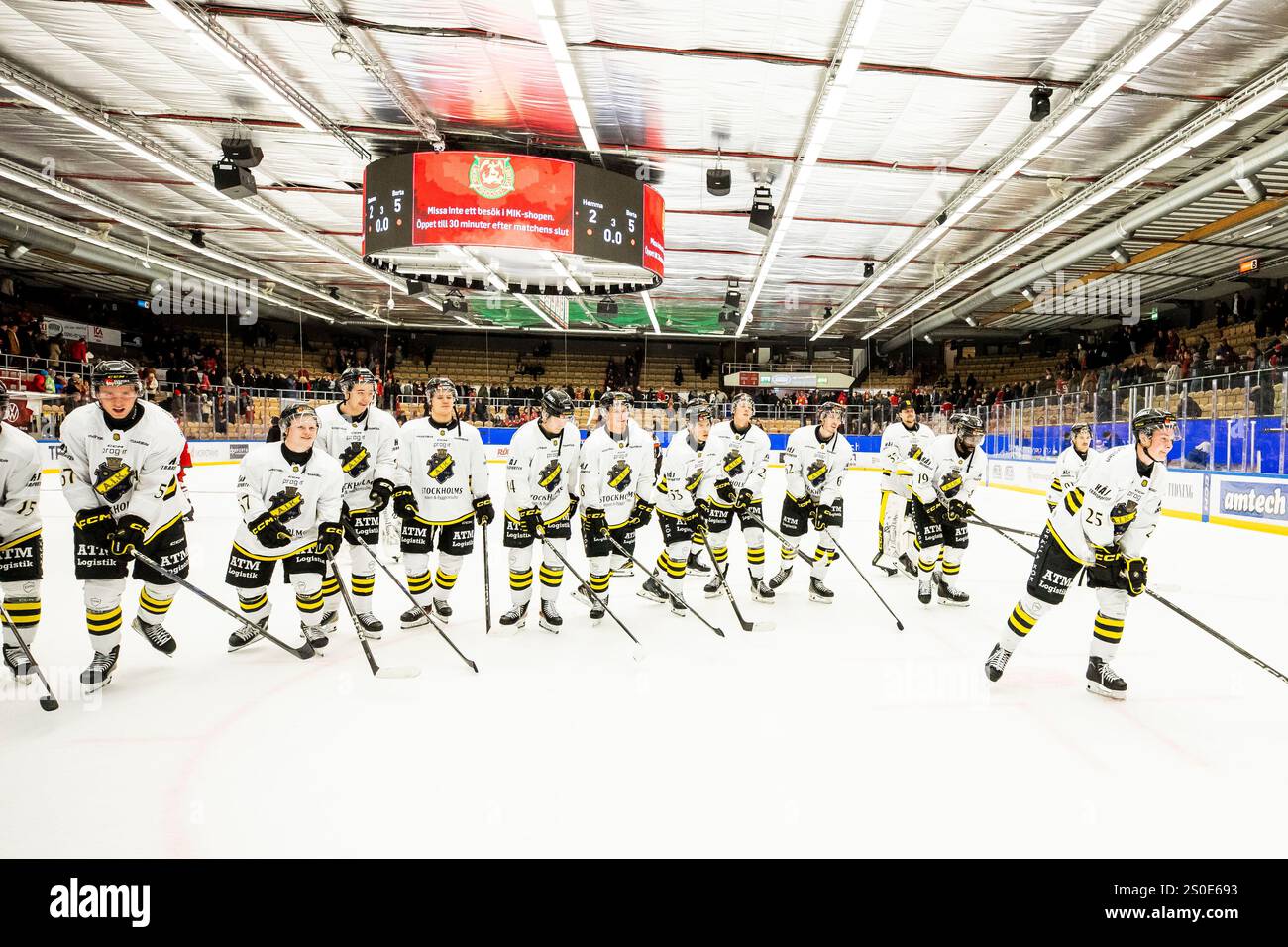 Mora, Sverige. 27th Dec, 2024. 241227 AIKs spelarna jublar efter seger under ishockeymatchen i ...