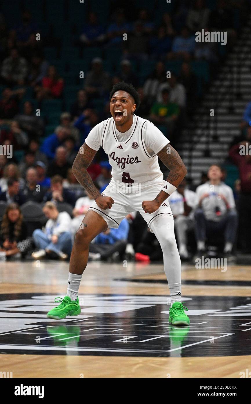 LAS VEGAS, NV - NOVEMBER 27: Texas A&M Aggies guard Wade Taylor IV (4 ...