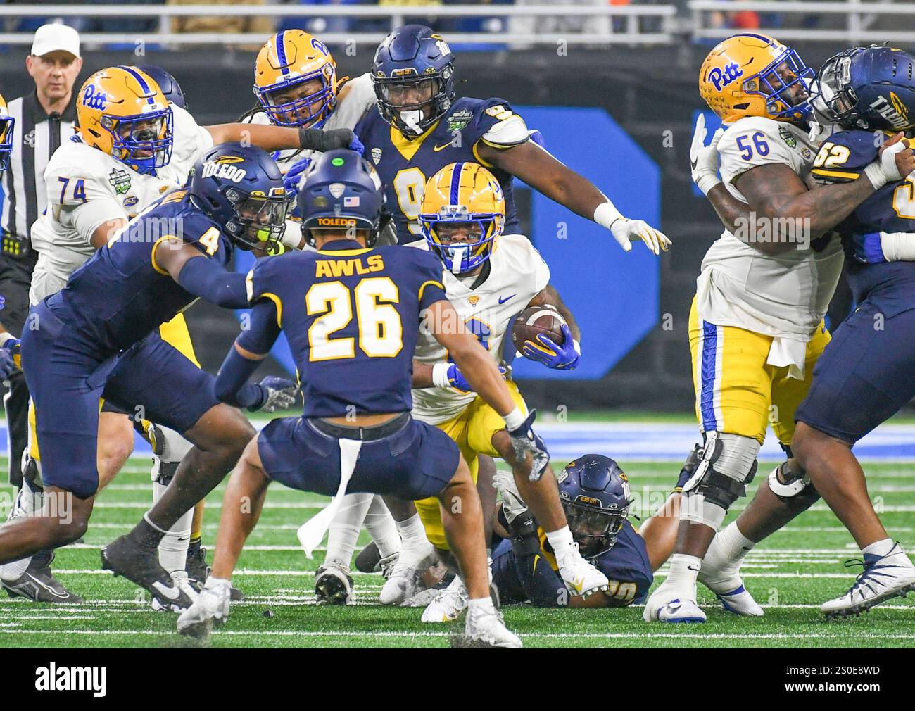 December 26, 2024: Pitt running back Desmond Reid (0) looks for a seam ...