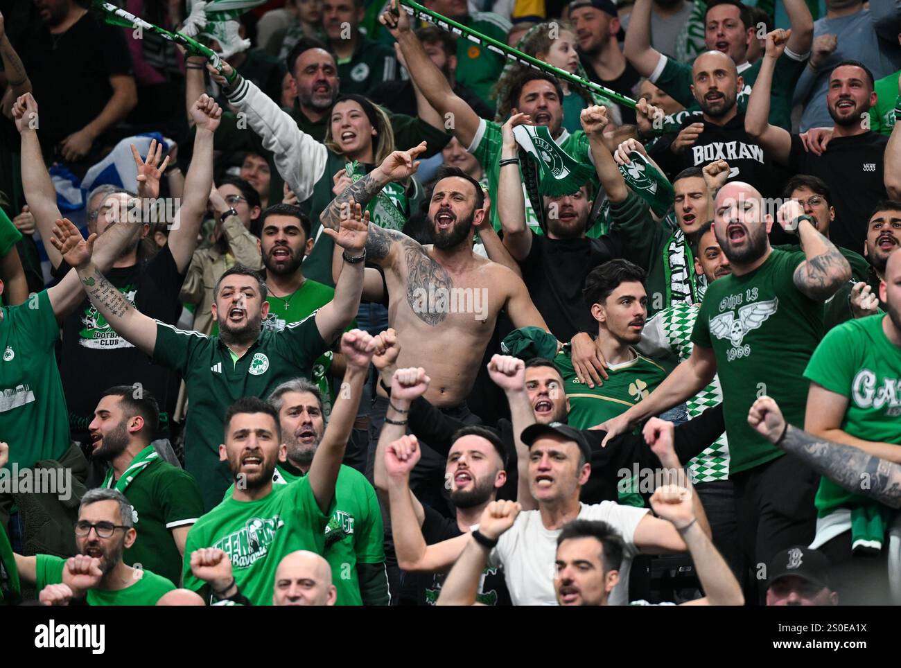 Munich, Germany. 27th Dec, 2024. Basketball: Euroleague, FC Bayern ...