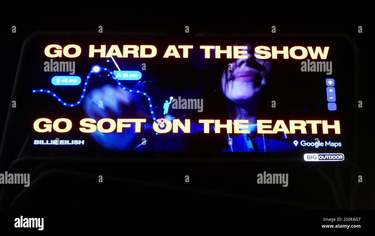 Google maps ad hi-res stock photography and images - Alamy