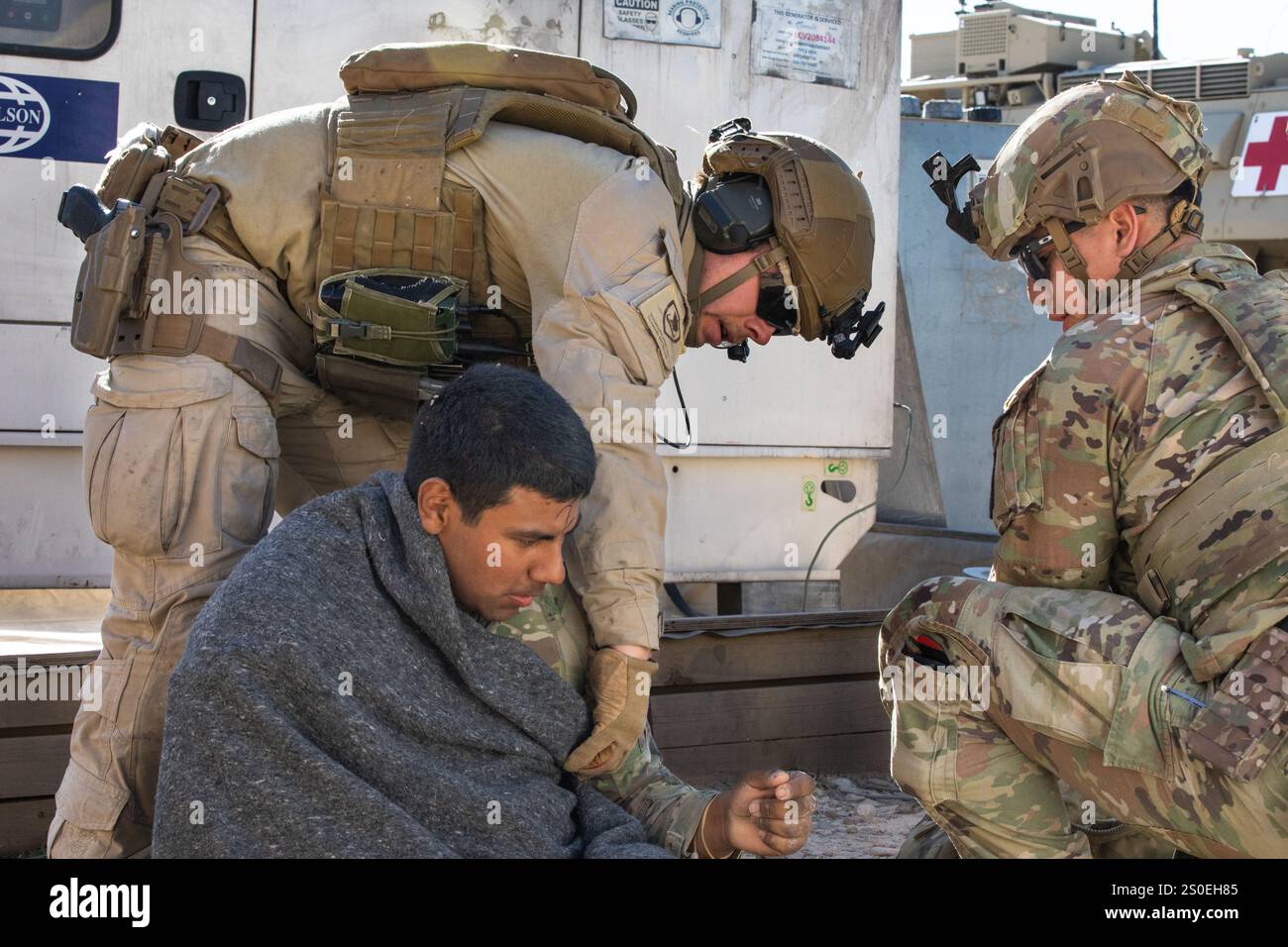 U.S. Army Soldiers assigned to 3rd Battalion, 6th Field Artillery ...