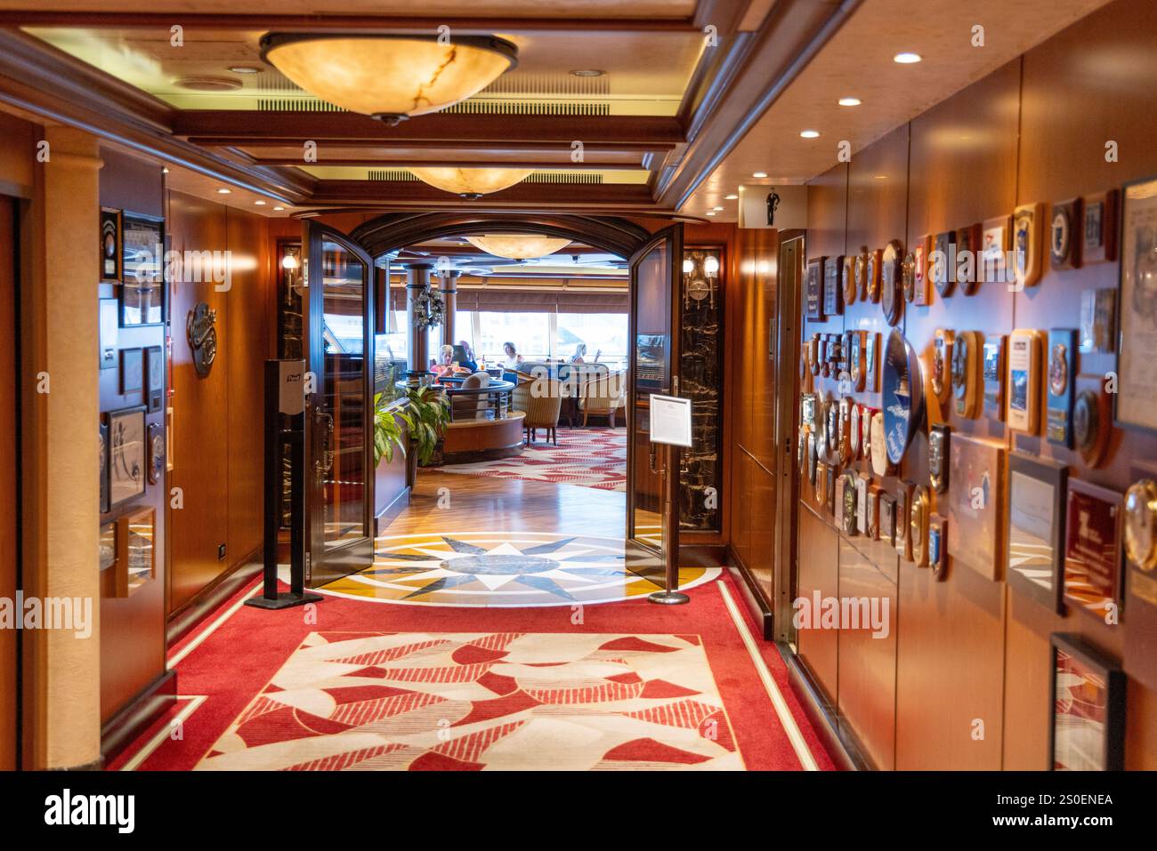 Cunard Queen Elizabeth cruise ship and the Commodore club forward of ...