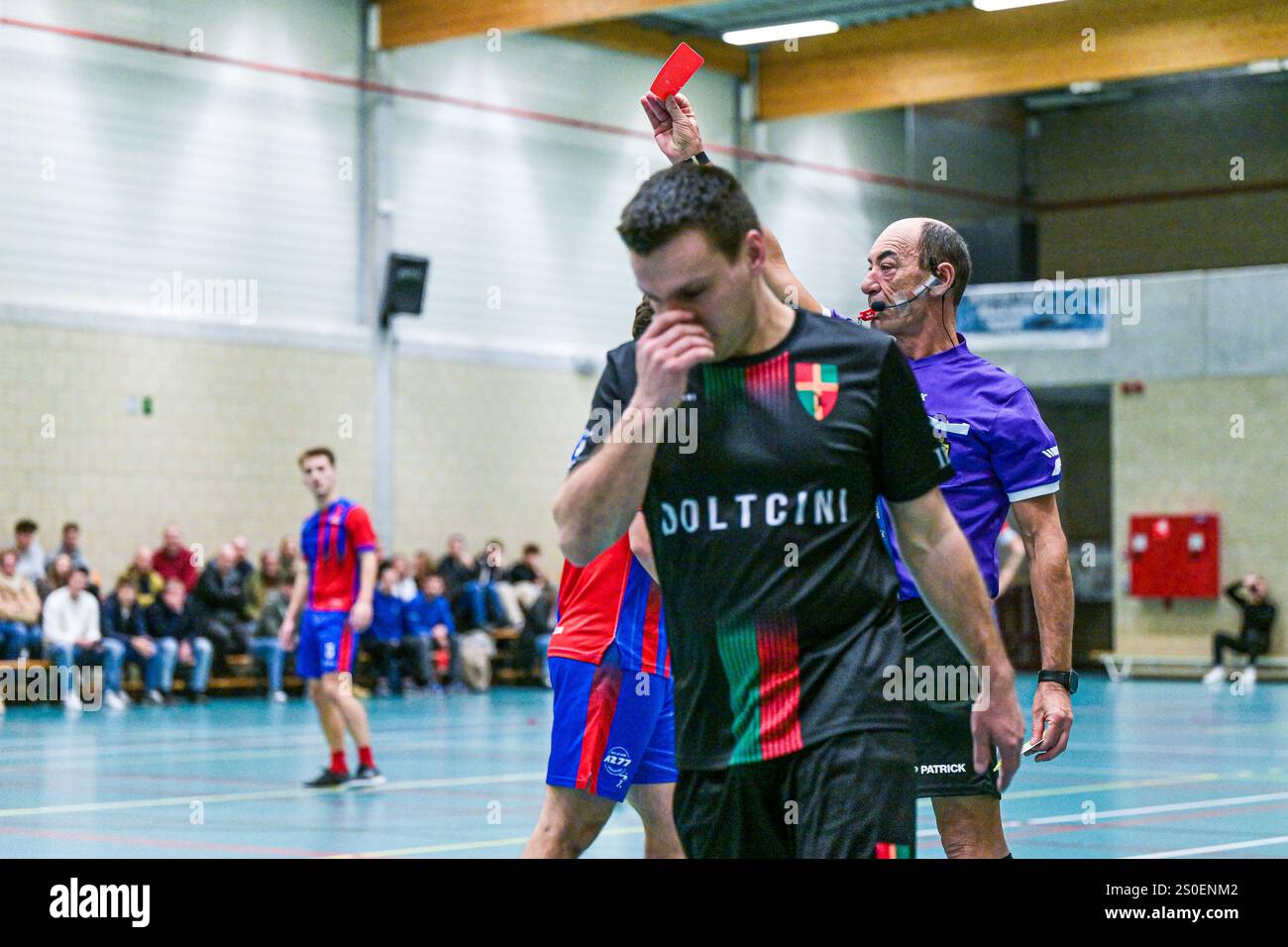 Lierde, Belgium. 27th Dec, 2024. referee Rogge Patrick giving a red ...