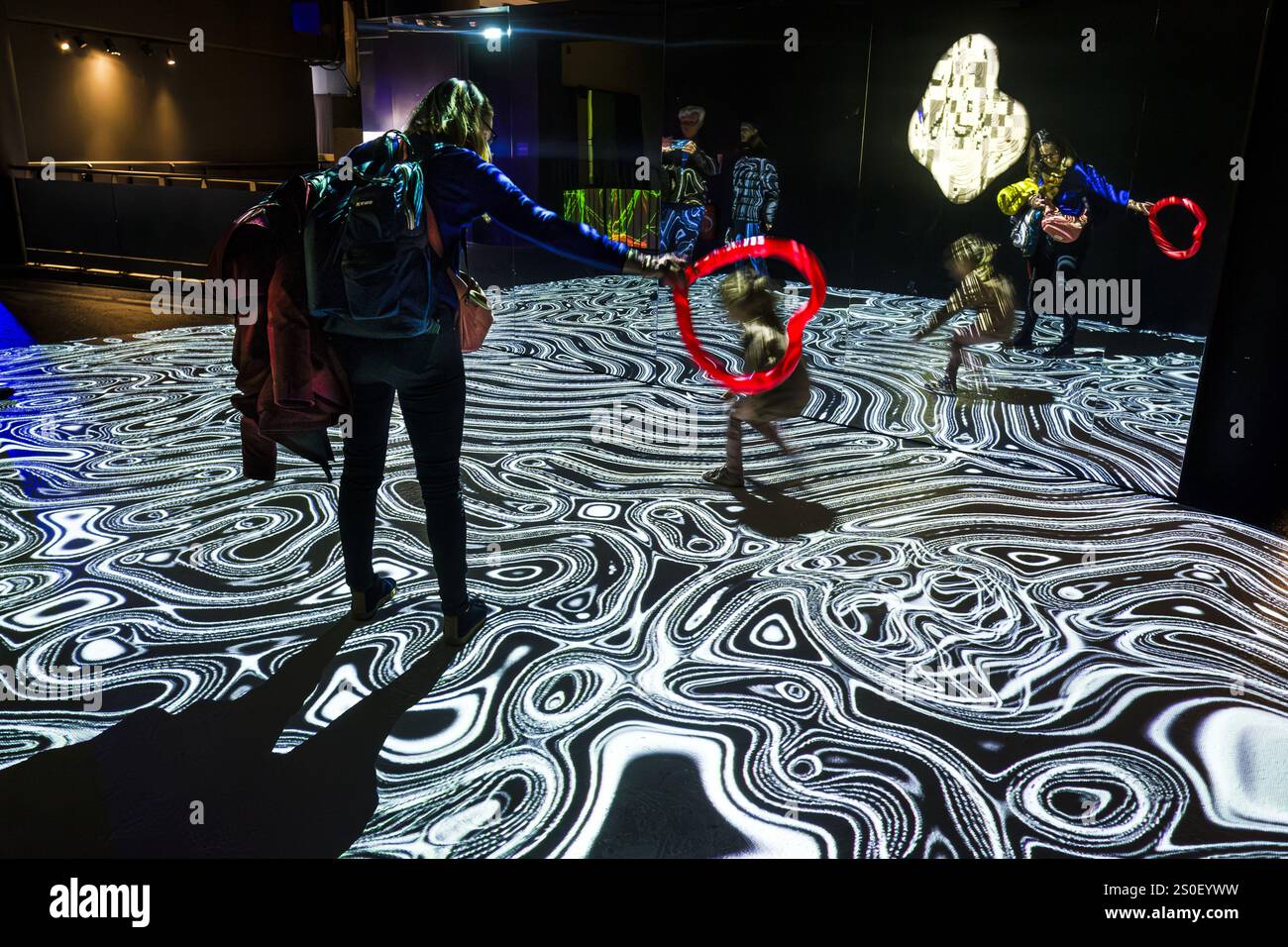 FRANCE. PARIS (75) (12TH DISTRICT) THE IMMERSIVE EXHIBITION "PIXELS ...