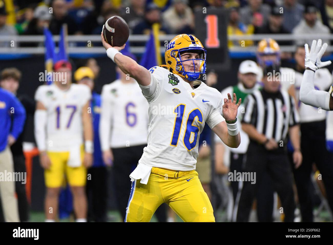 Pittsburgh quarterback David Lynch throws against Toledo during the ...
