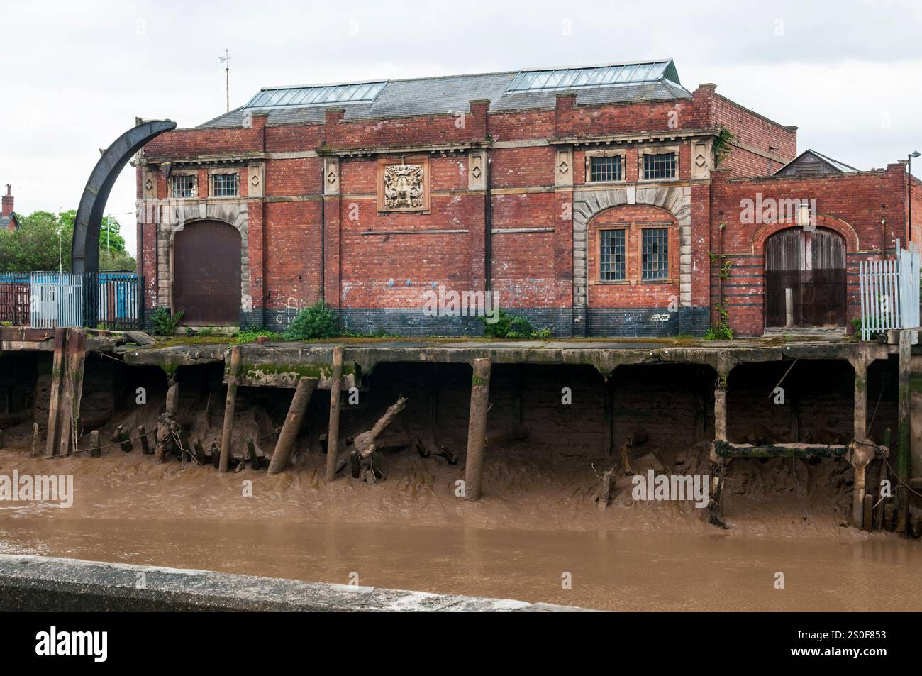 Grade II listed former Trinity House buoy shed in Kingston-Upon-Hull ...