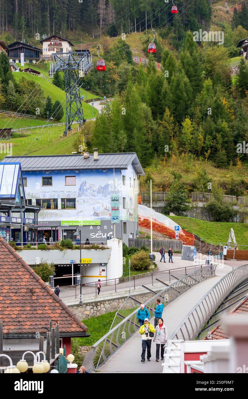 Ortisei, Italy- September 26, 2024: Summer street view in alpine ...