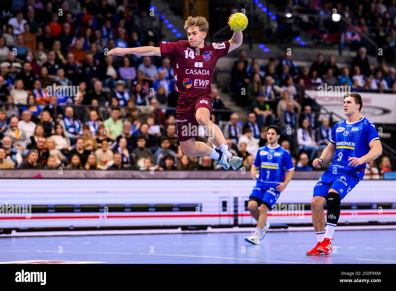 Stuttgart, Germany. 27th Dec, 2024. Handball: 1st Bundesliga, men, 2024 ...