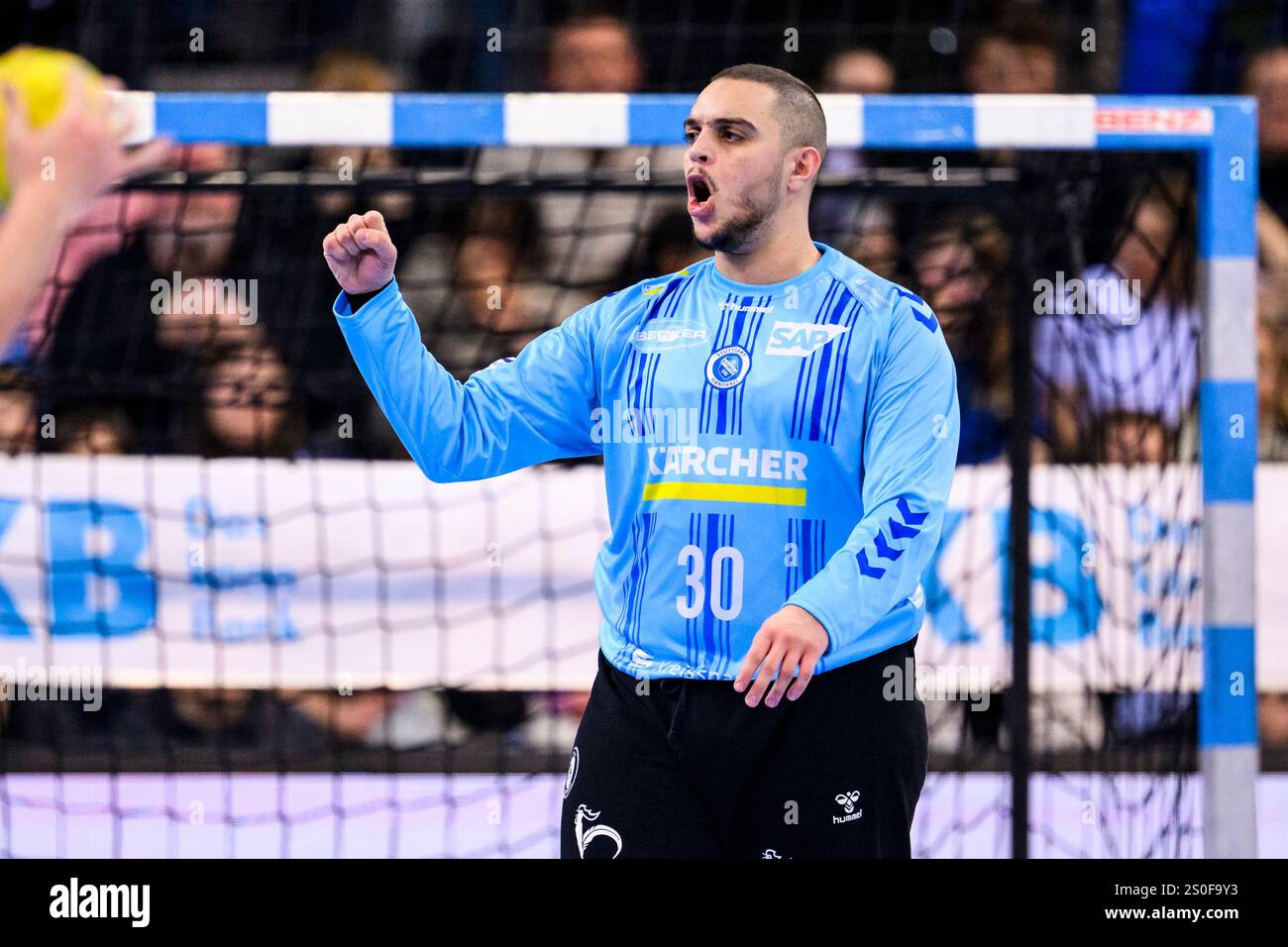 Stuttgart, Germany. 27th Dec, 2024. Handball: 1st Bundesliga, men, 2024 ...