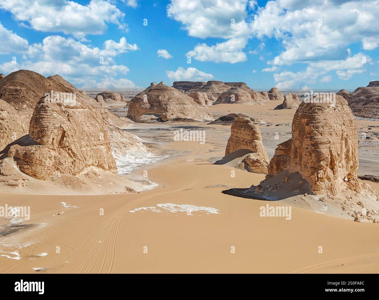Part of the widest hot desert in the World, the Sahara, the Egypt ...