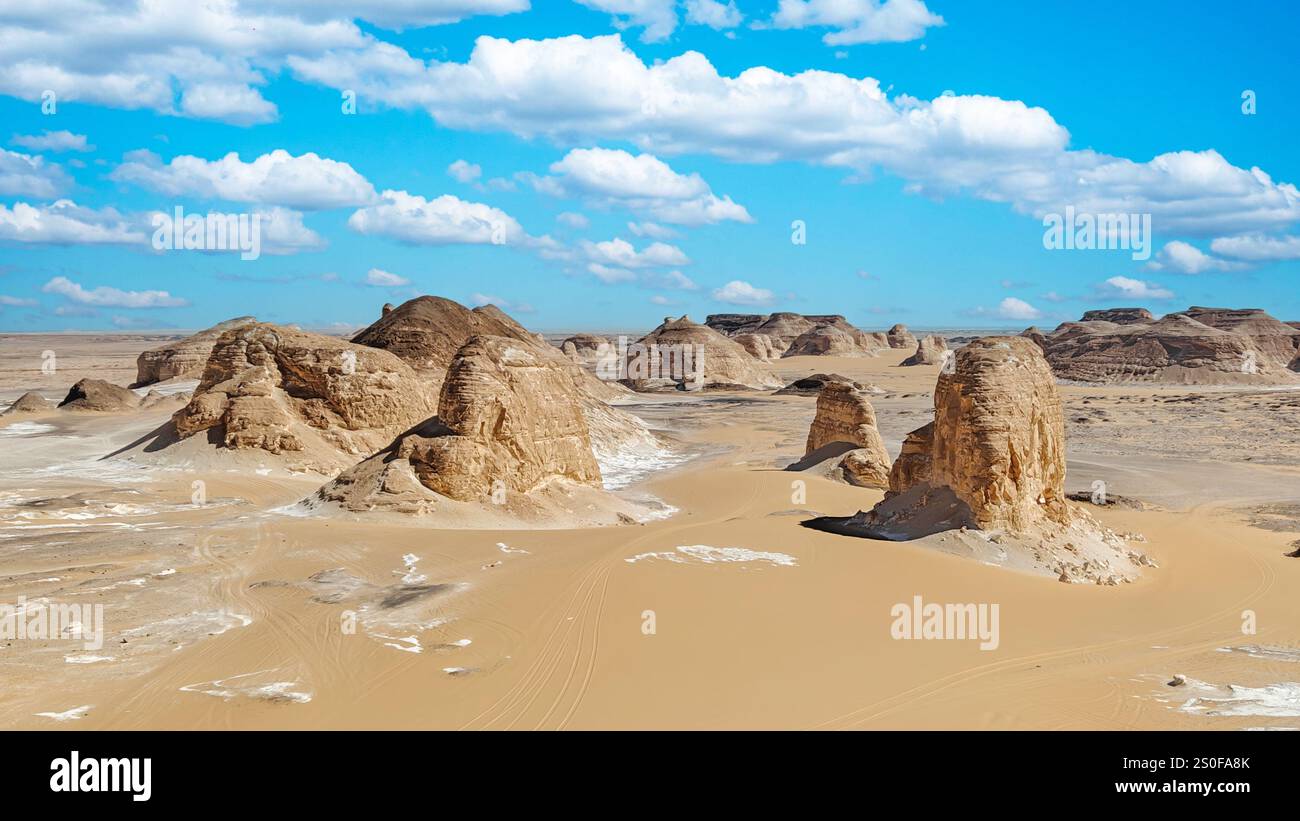 Part of the widest hot desert in the World, the Sahara, the Egypt ...