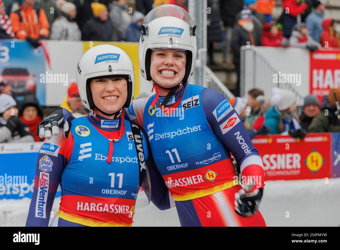 Oberhof, Deutschland. 14th Dec, 2024. von rechts: Chevonne Chelsea ...