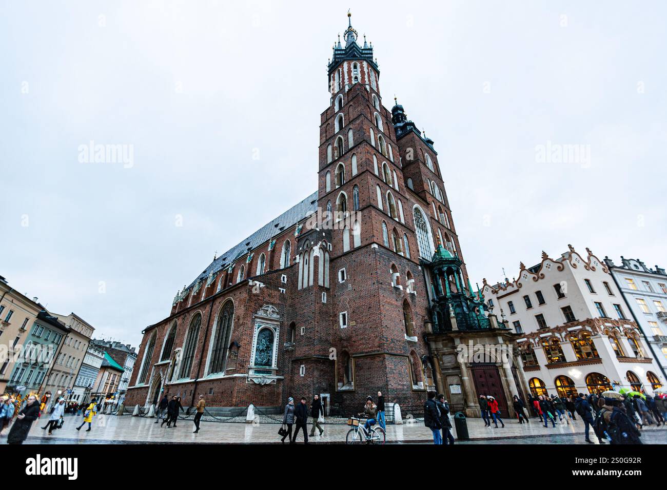 St. Mary’s Basilica: A Gothic Icon of Krakow Stock Photo - Alamy