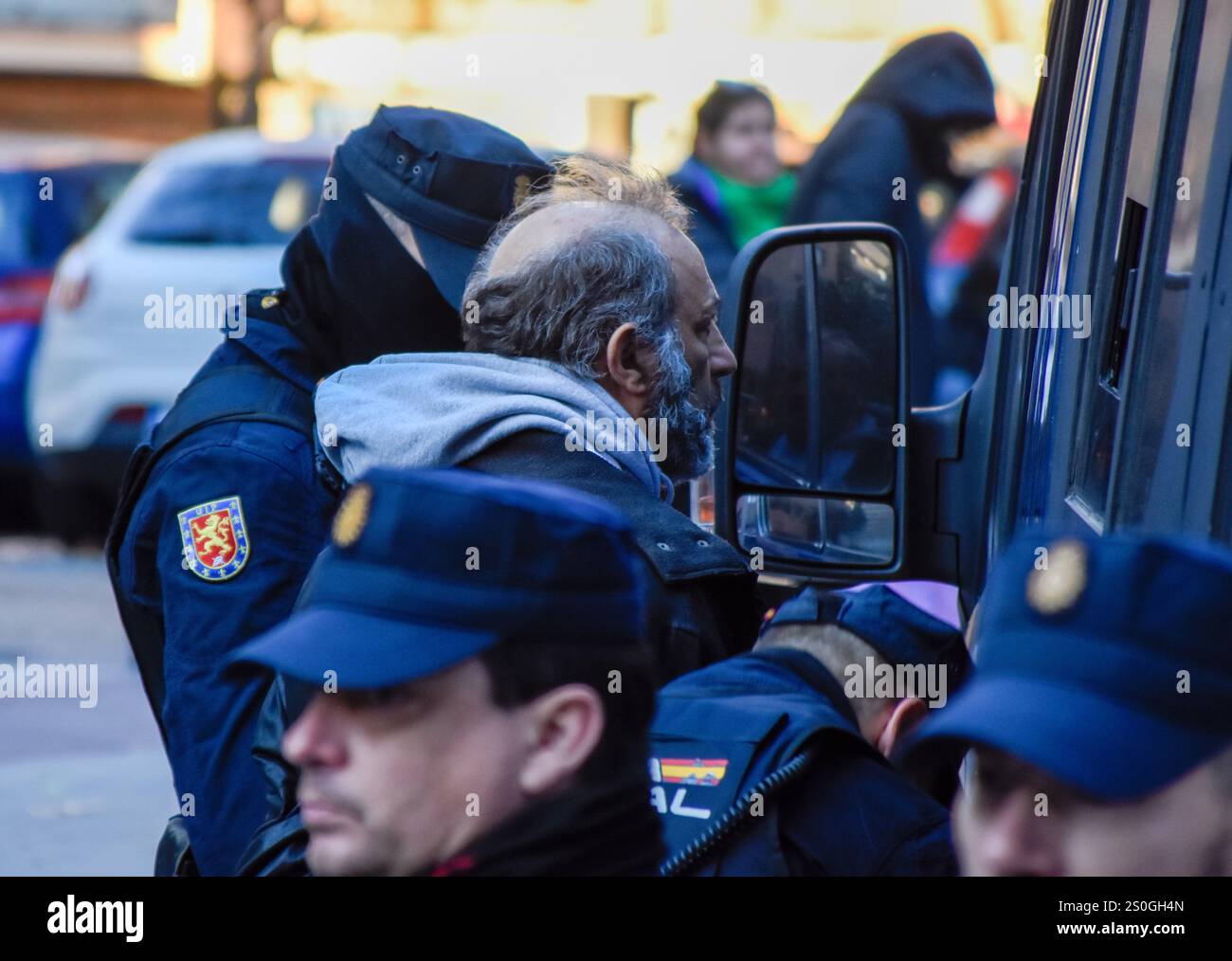 Madrid, Madrid, SPAIN. 28th Dec, 2024. Feminist groups protest in front ...